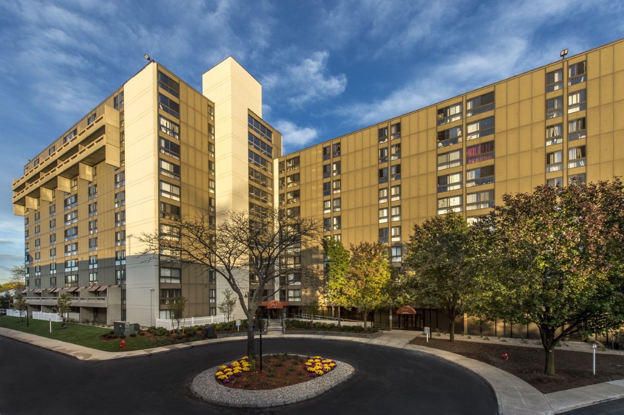 Yardi Matrix Anticipates Slowdown in New Construction in 2024 - Boston ...