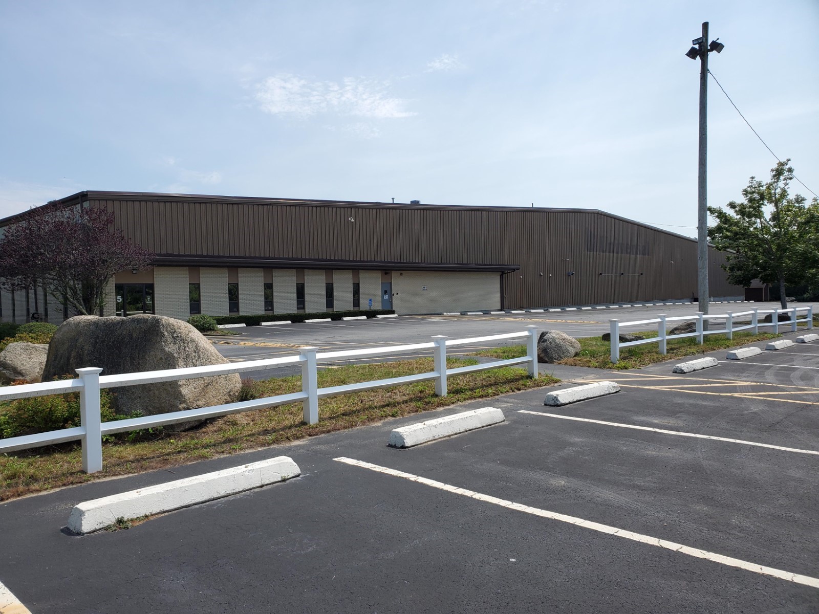 Marcus & Millichap Closes the $10 Million Sale of an Industrial Asset in Southern Massachusetts ...
