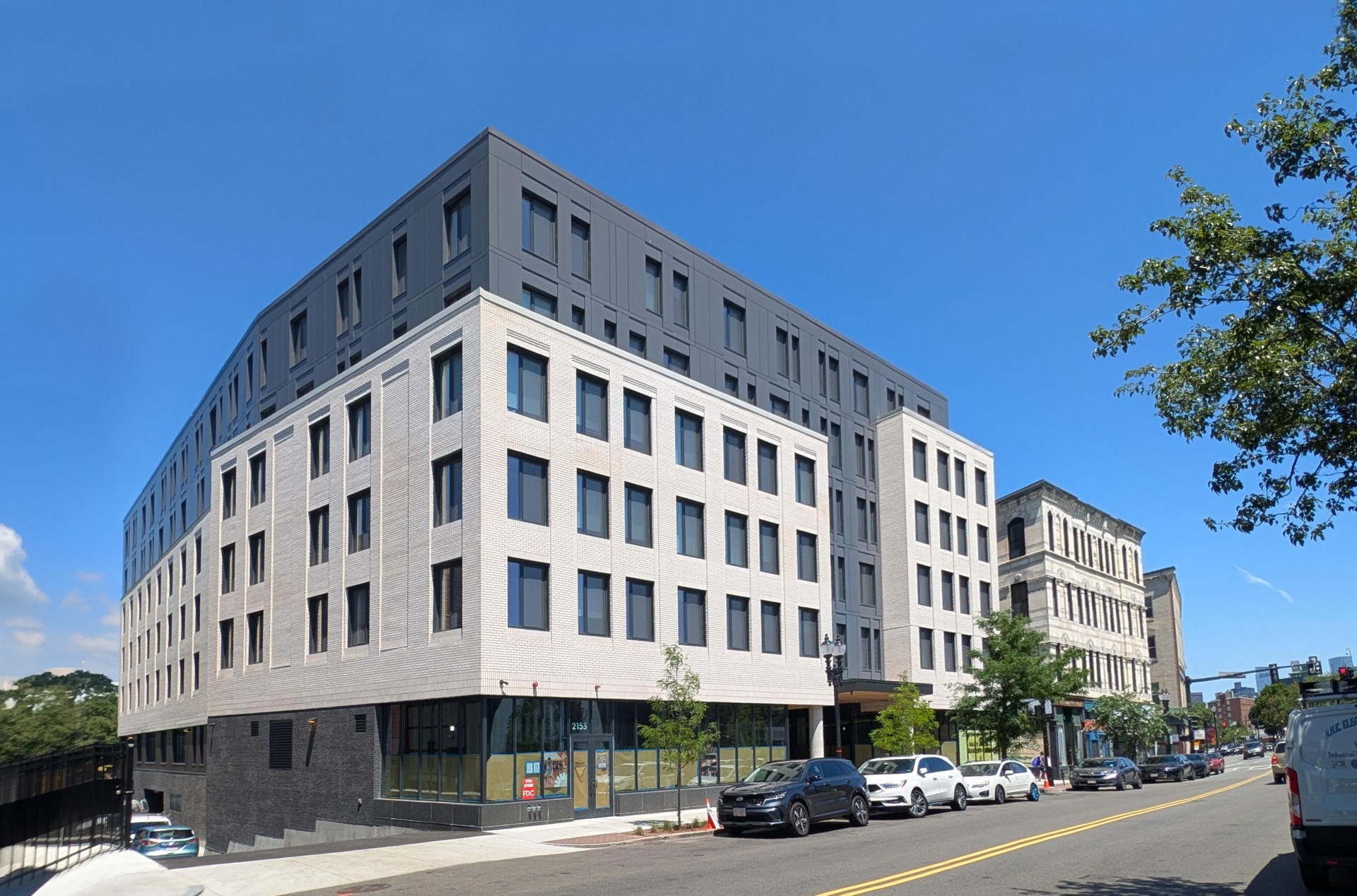 Kaplan Construction Completes 100,000 SF Artist-Centric Affordable ...