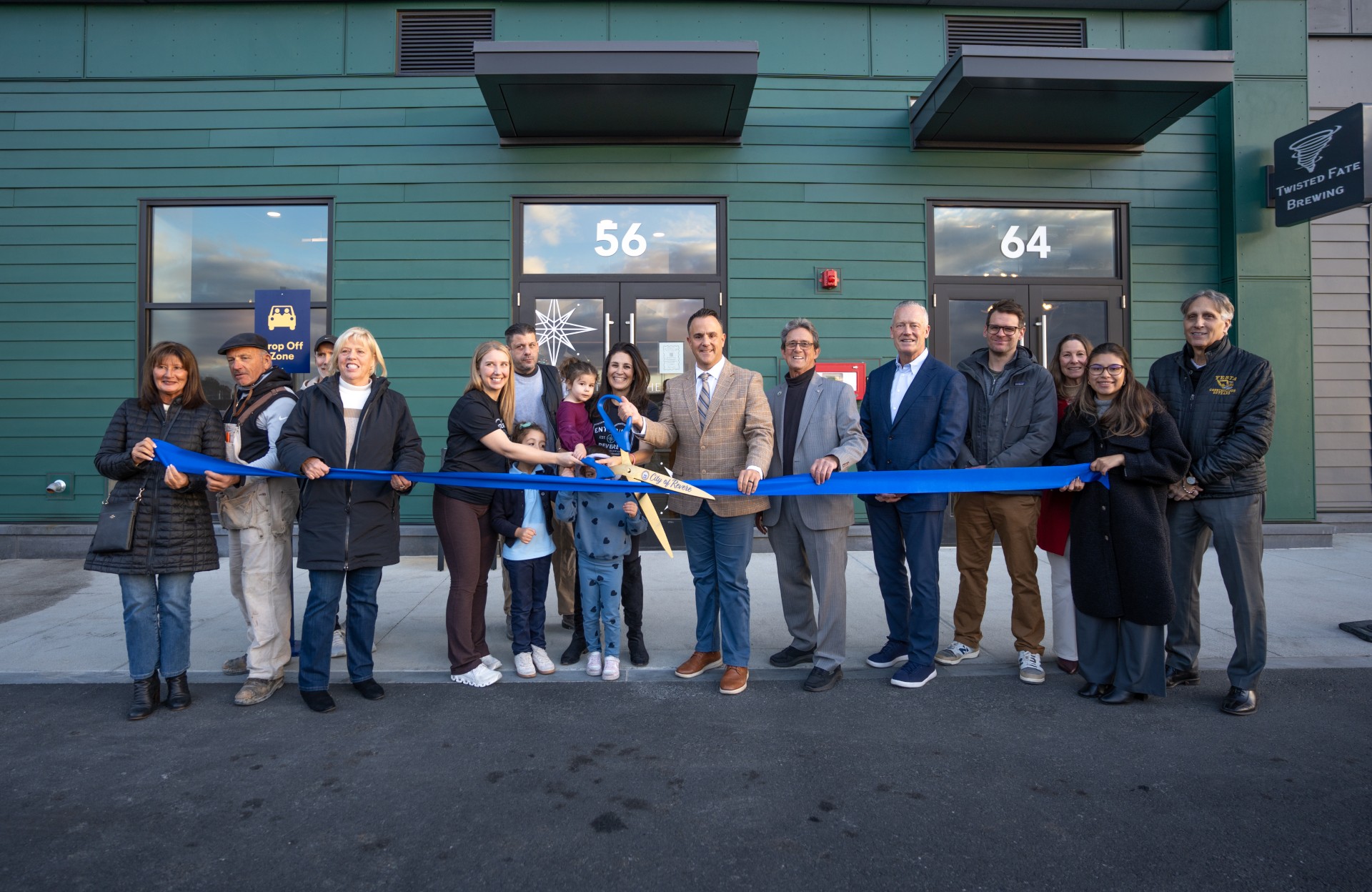 Suffolk Downs Adds Second Retail Tenant With Opening of Woman-Owned Barre and Yoga Studio ...